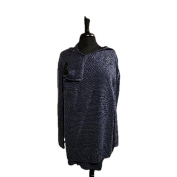 Hot Topic | Sweaters | Nwt Hot Topic Netflix Her Universe Shadow And ...
